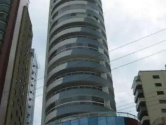 Apartamento para Venda em Balneário Camboriú/SC Centro 4 Quartos