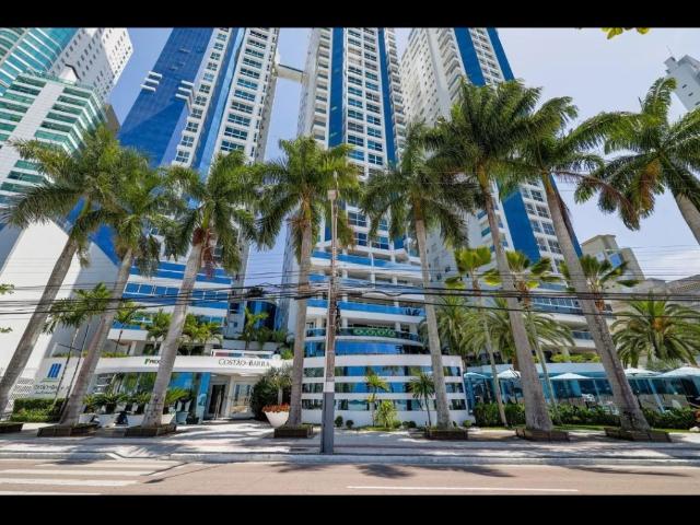 Apartamento para Venda em Balneário Camboriú/SC Centro 4 Quartos