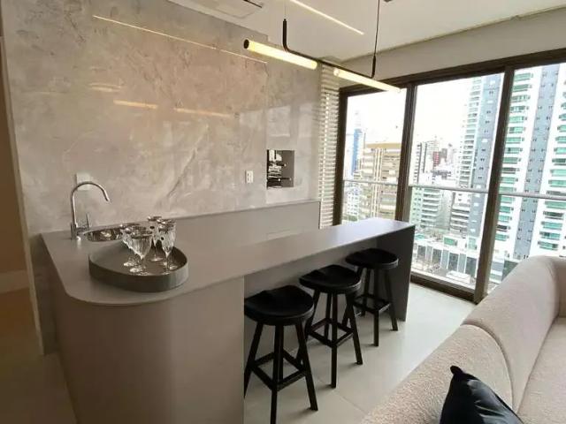 Apartamento para Venda em Balneário Camboriú/SC Centro 4 Quartos