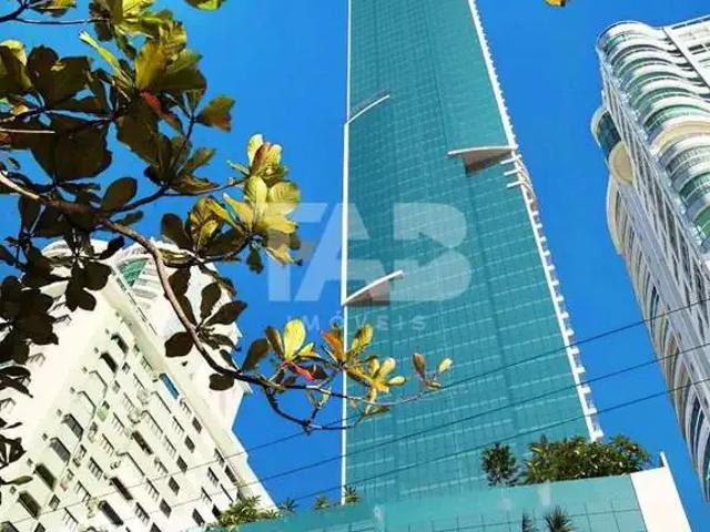 Apartamento para Venda em Balneário Camboriú/SC Centro 4 Quartos