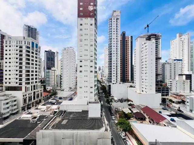 Apartamento para Venda em Balneário Camboriú/SC Centro 4 Quartos