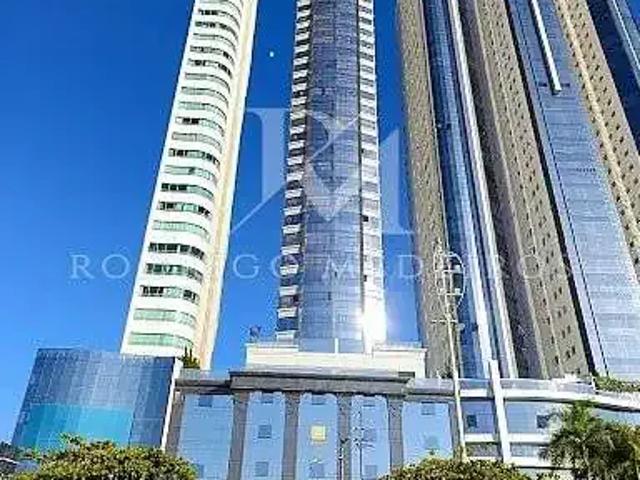 Apartamento para Venda em Balneário Camboriú/SC Centro 4 Quartos