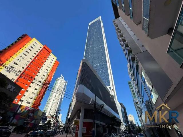 Apartamento para Venda em Balneário Camboriú/SC Centro 4 Quartos