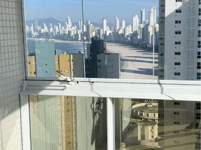 Apartamento para Venda em Balneário Camboriú/SC Centro 4 Quartos