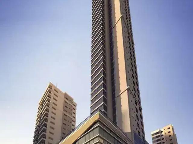 Apartamento para Venda em Balneário Camboriú/SC Centro 4 Quartos
