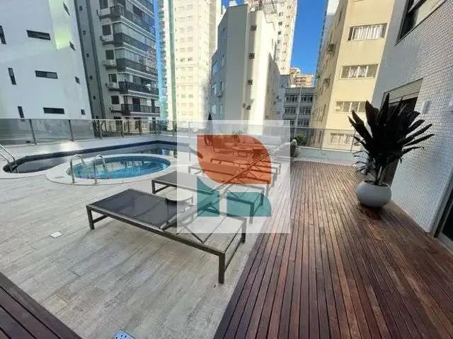 Apartamento para Venda em Balneário Camboriú/SC Centro 4 Quartos