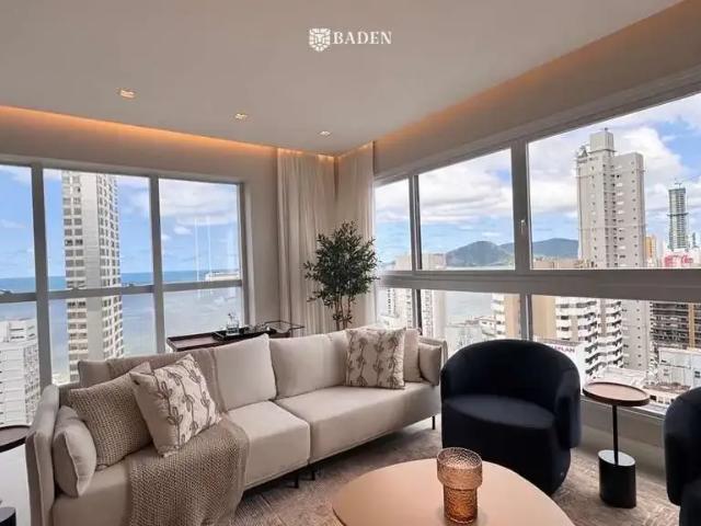 Apartamento para Venda em Balneário Camboriú/SC Centro 4 Quartos
