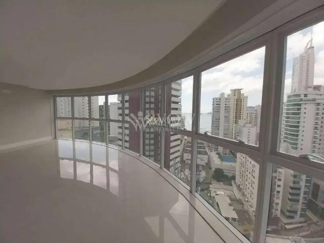 Apartamento para Venda em Balneário Camboriú/SC Centro 4 Quartos