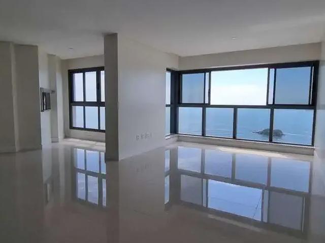Apartamento para Venda em Balneário Camboriú/SC Centro 4 Quartos