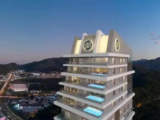 Apartamento para Venda em Balneário Camboriú/SC Centro 4 Quartos