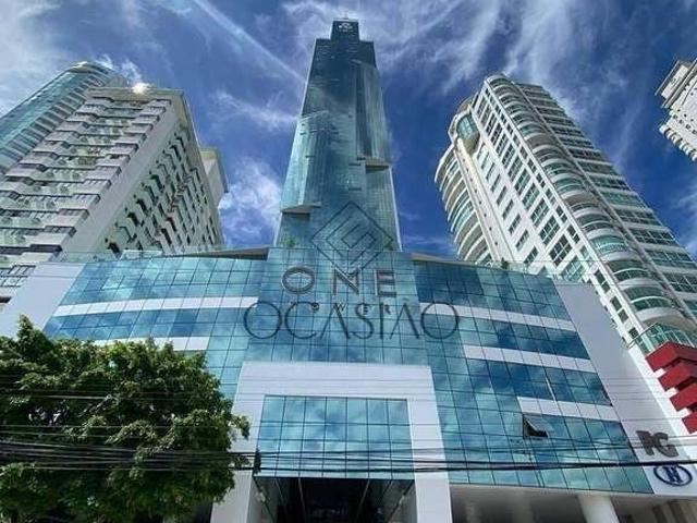 Apartamento para Venda em Balneário Camboriú/SC Centro 4 Quartos