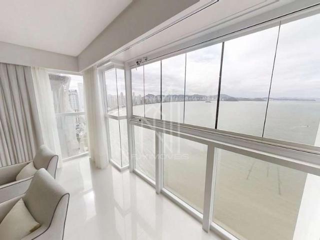 Apartamento para Venda em Balneário Camboriú/SC Centro 4 Quartos