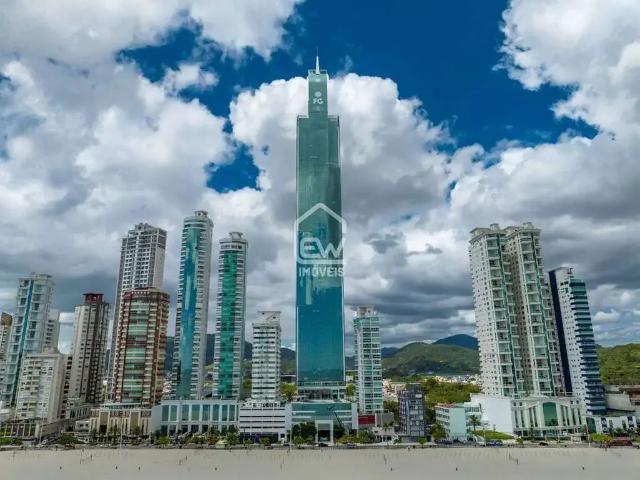 Apartamento para Venda em Balneário Camboriú/SC Centro 4 Quartos