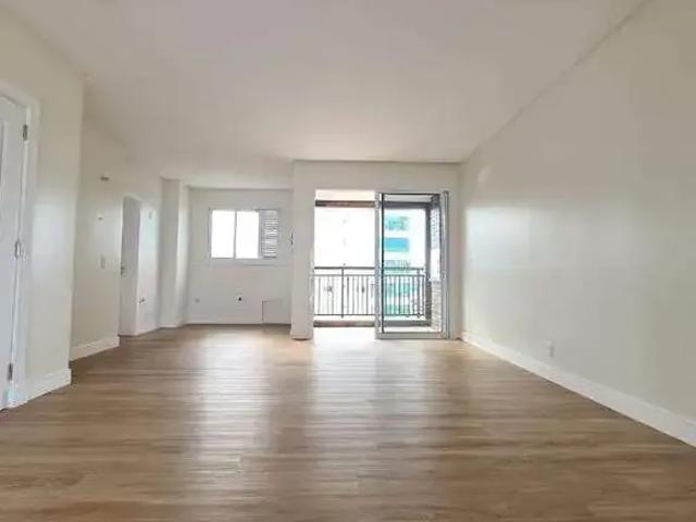 Apartamento para Venda em Balneário Camboriú/SC Centro 4 Quartos