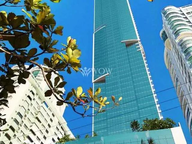 Apartamento para Venda em Balneário Camboriú/SC Centro 4 Quartos