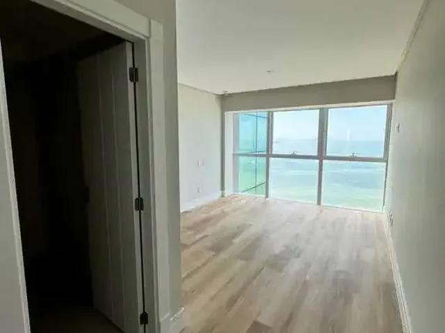 Apartamento para Venda em Balneário Camboriú/SC Centro 4 Quartos