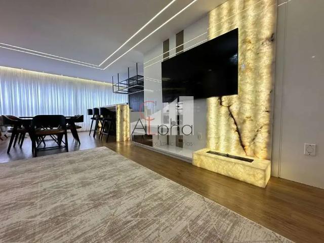 Apartamento para Venda em Balneário Camboriú/SC Centro 4 Quartos