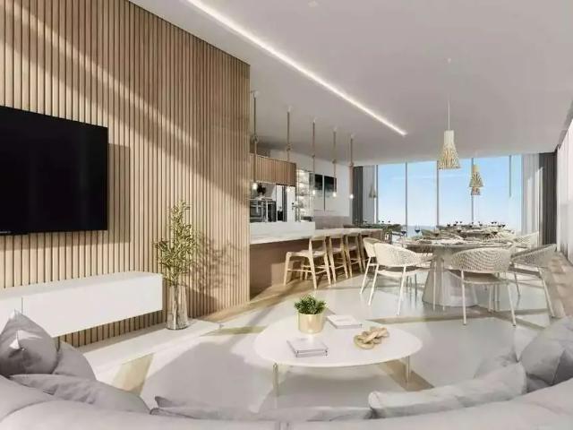 Apartamento para Venda em Balneário Camboriú/SC Centro 4 Quartos