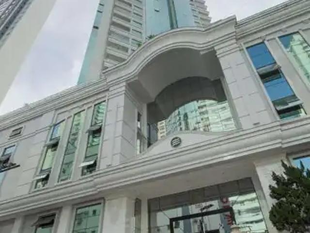 Apartamento para Venda em Balneário Camboriú/SC Centro 4 Quartos