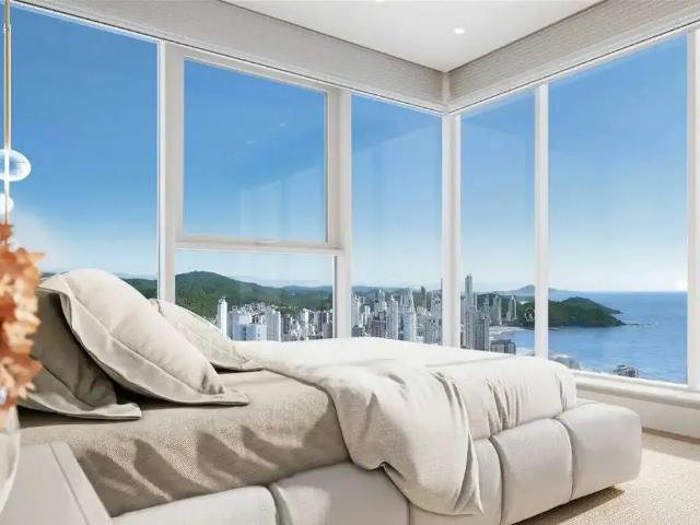 Apartamento para Venda em Balneário Camboriú/SC Centro 4 Quartos