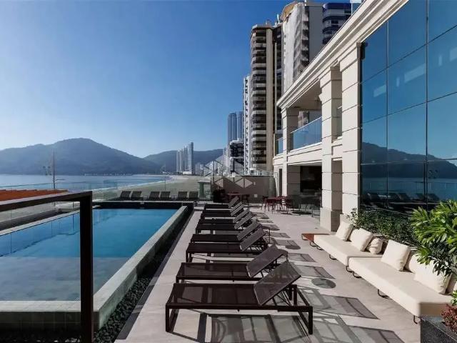 Apartamento para Venda em Balneário Camboriú/SC Centro 5 Quartos