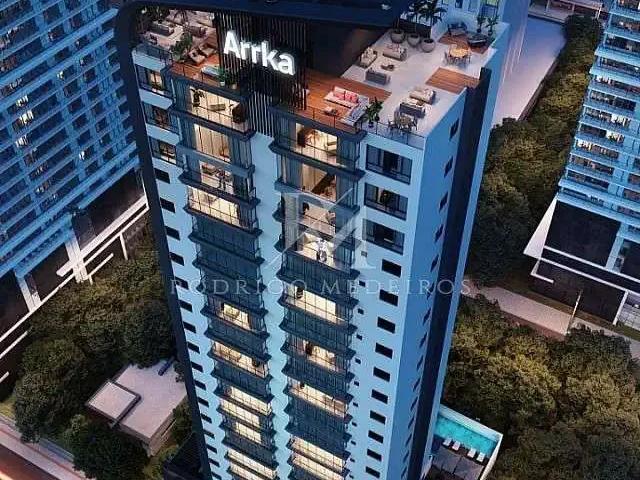 Apartamento para Venda em Balneário Camboriú/SC Centro 5 Quartos