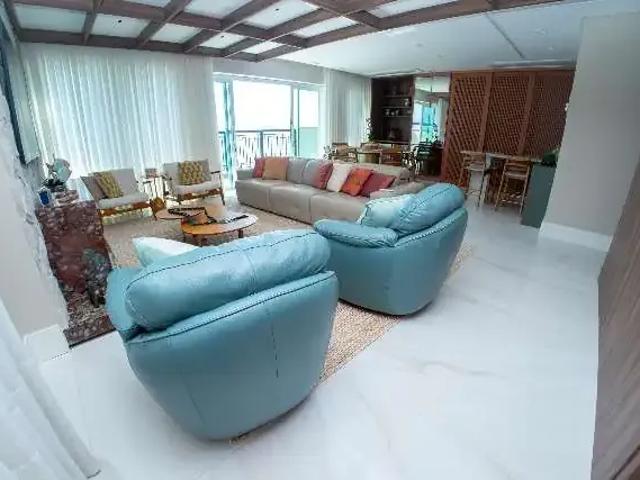 Apartamento para Venda em Balneário Camboriú/SC Centro 5 Quartos