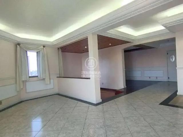 Apartamento para Venda em Balneário Camboriú/SC Centro 5 Quartos
