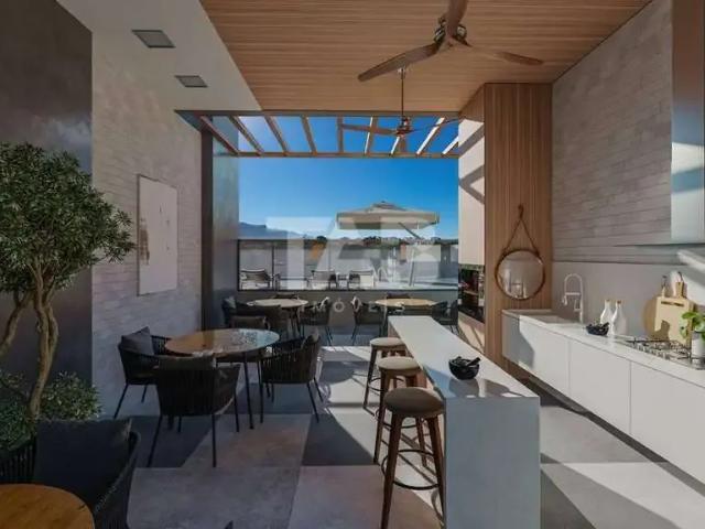 Apartamento para Venda em Balneário Camboriú/SC Centro 5 Quartos