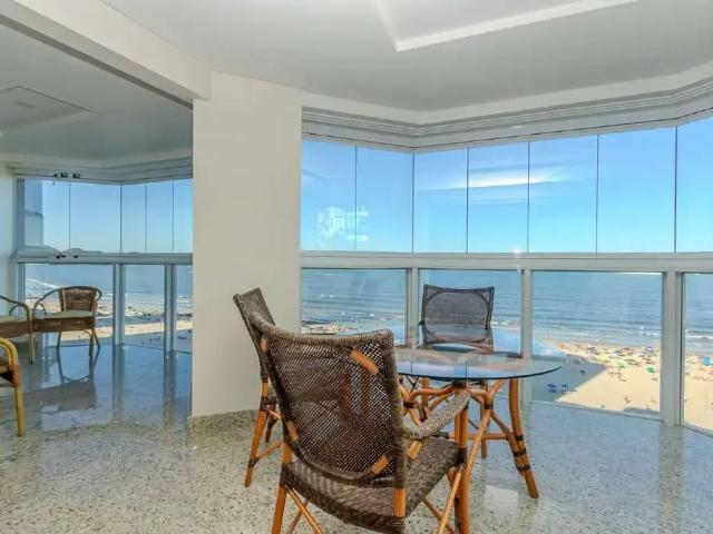 Apartamento para Venda em Balneário Camboriú/SC Centro 5 Quartos