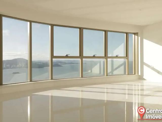 Apartamento para Venda em Balneário Camboriú/SC Centro 6 Quartos