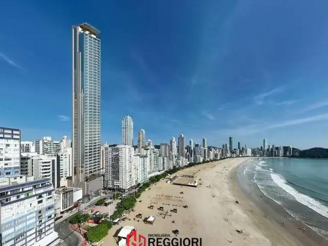 Apartamento para Venda em Balneário Camboriú/SC Centro 6 Quartos