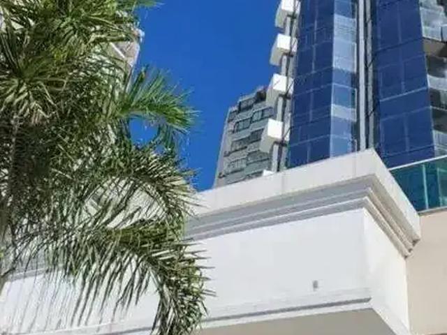 Apartamento para Venda em Balneário Camboriú/SC Centro 6 Quartos
