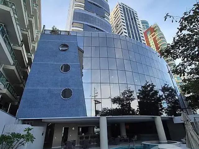 Apartamento para Venda em Balneário Camboriú/SC Centro 6 Quartos