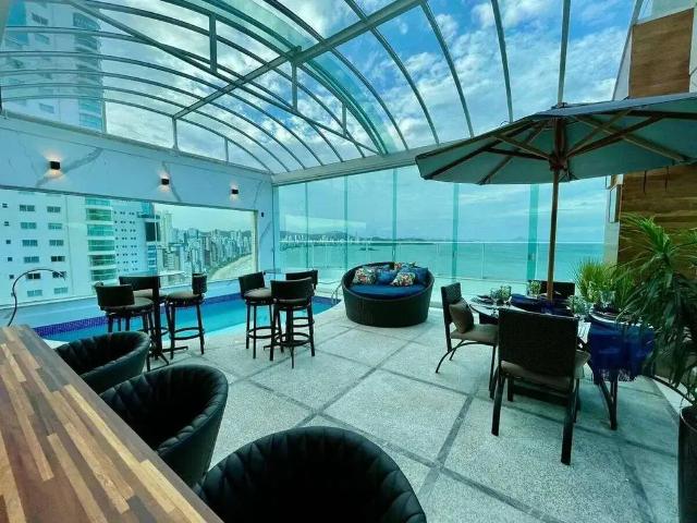 Apartamento para Venda em Balneário Camboriú/SC Centro 7 Quartos