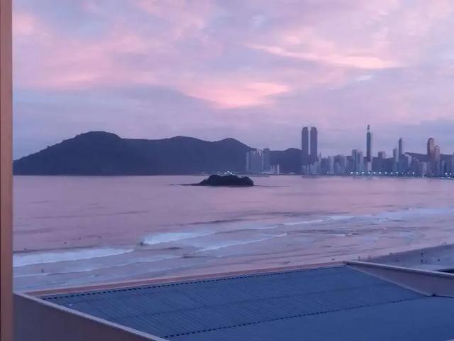 Apartamento para Venda em Balneário Camboriú/SC Centro 1 Quartos