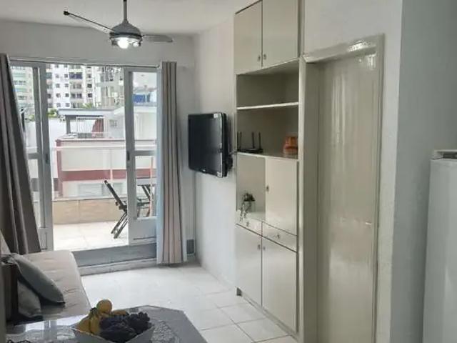 Apartamento para Venda em Balneário Camboriú/SC Centro 1 Quartos