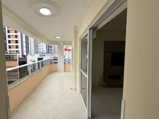 Apartamento para Venda em Balneário Camboriú/SC Centro 2 Quartos