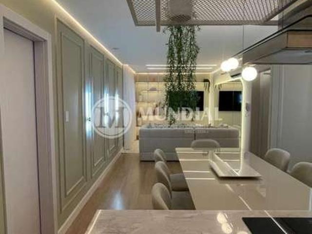 Apartamento para Venda em Balneário Camboriú/SC Centro 2 Quartos