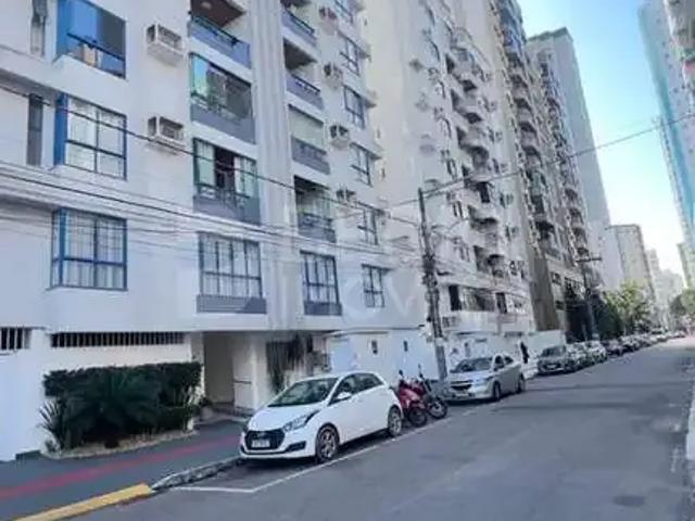 Apartamento para Venda em Balneário Camboriú/SC Centro 2 Quartos