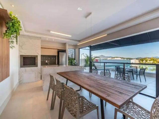 Apartamento para Venda em Balneário Camboriú/SC Centro 2 Quartos