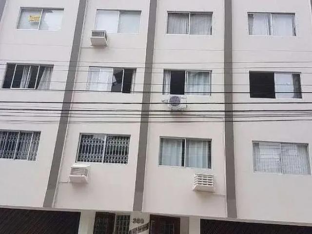 Apartamento para Venda em Balneário Camboriú/SC Centro 2 Quartos