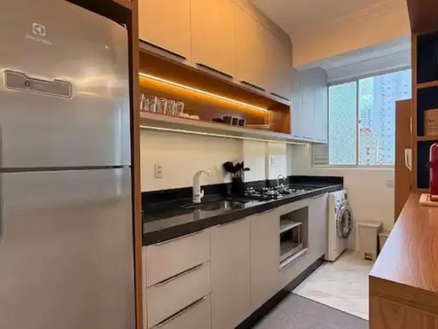 Apartamento para Venda em Balneário Camboriú/SC Centro 2 Quartos