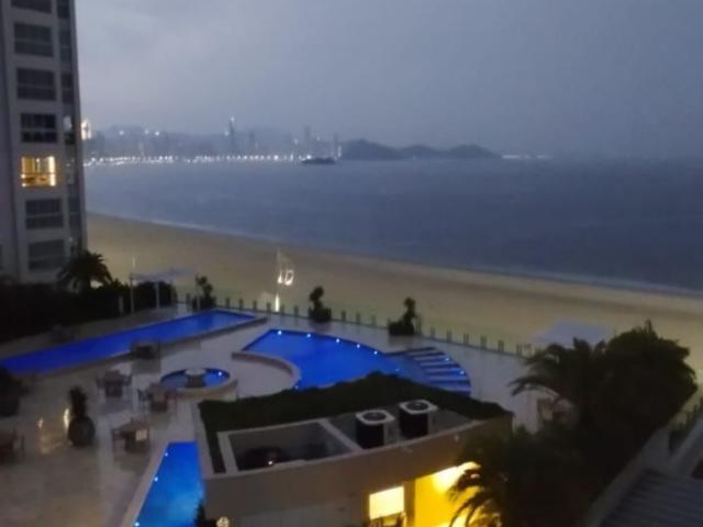 Apartamento para Venda em Balneário Camboriú/SC Centro 2 Quartos