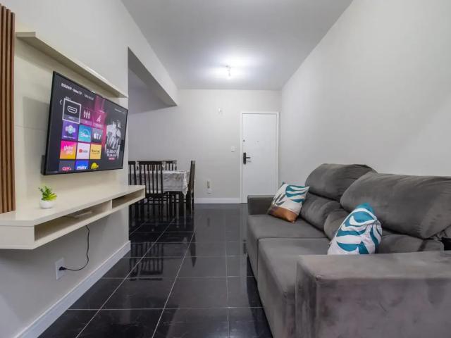 Apartamento para Venda em Balneário Camboriú/SC Centro 2 Quartos