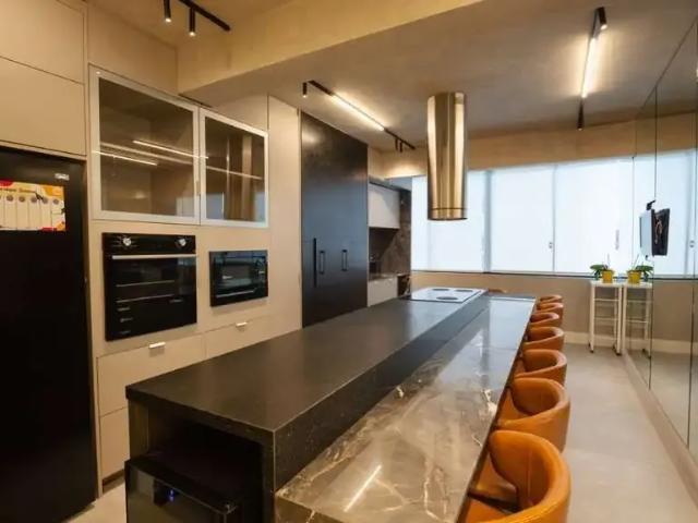 Apartamento para Venda em Balneário Camboriú/SC Centro 2 Quartos