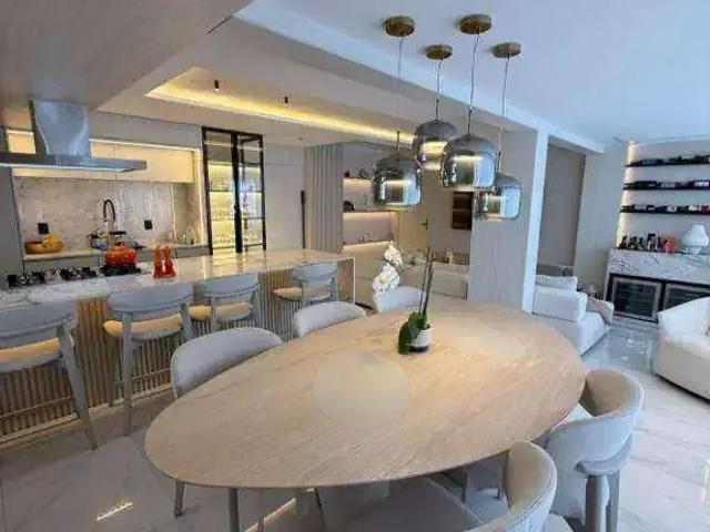 Apartamento para Venda em Balneário Camboriú/SC Centro 2 Quartos
