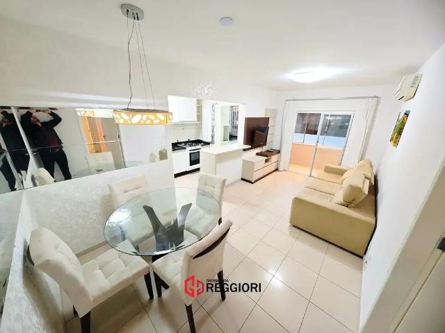 Apartamento para Venda em Balneário Camboriú/SC Centro 2 Quartos