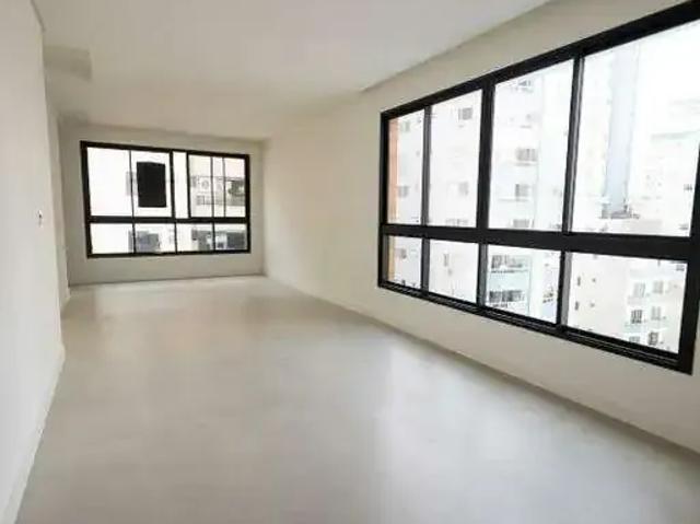 Apartamento para Venda em Balneário Camboriú/SC Centro 2 Quartos