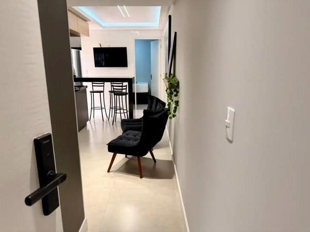 Apartamento para Venda em Balneário Camboriú/SC Centro 2 Quartos